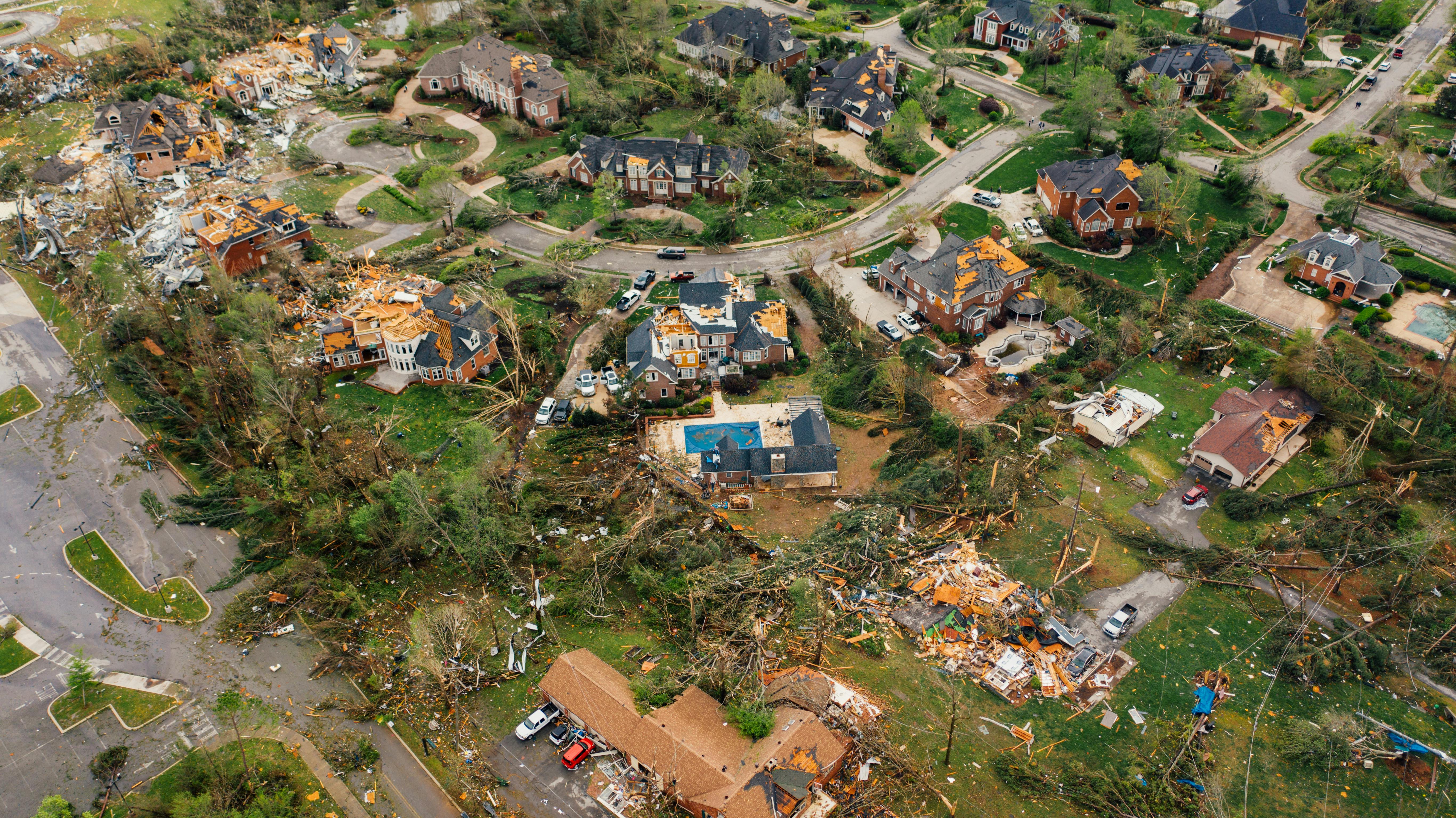 Debris Removal Coverage: Guide for Public Adjusters